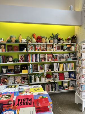 POSMAN BOOKS AT PRODUCE TERMINAL - Updated September 2025 - 52 Photos ...