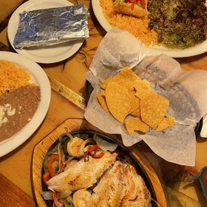 GARAGE TACO BAR - Updated July 2024 - 208 Photos & 306 Reviews - 211 ...