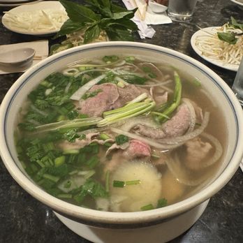 PHO CHANDLER - Updated July 2025 - 675 Photos & 980 Reviews - 4055 S Arizona Ave, Chandler ...