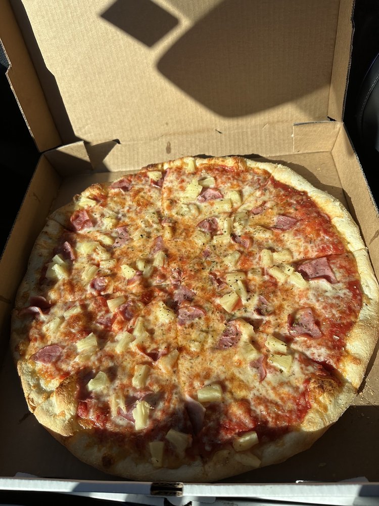 PIZZA SHACK- WILLIS - Updated July 2024 - 139 Photos & 285 Reviews ...