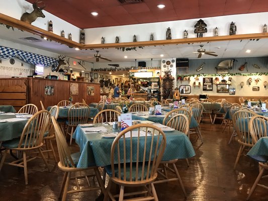 SCHNITZEL PLATZ - 223 Photos & 317 Reviews - German - 729 E North Ave ...