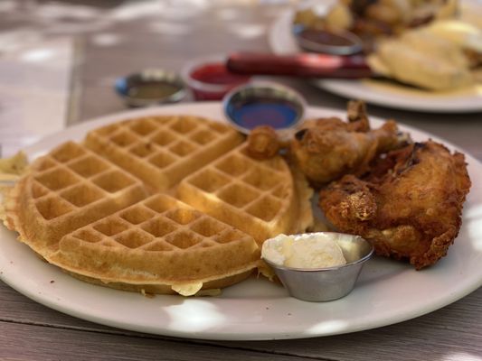 TWO TREES RESTAURANT & TAPS - Updated October 2025 - 661 Photos & 864 ...