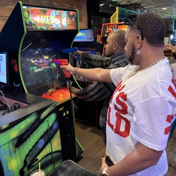 GAMEON BAR+ARCADE - Updated December 2025 - 174 Photos & 47 Reviews ...