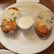 FÉILE RESTAURANT AND PUB - 32 Photos & 96 Reviews - Irish - 1619 Post ...