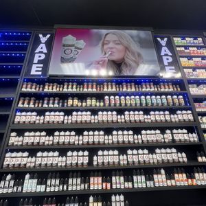 AROMA HILL DISPENSARY - PEORIA - Updated July 2025 - 1204 W Glen Ave ...