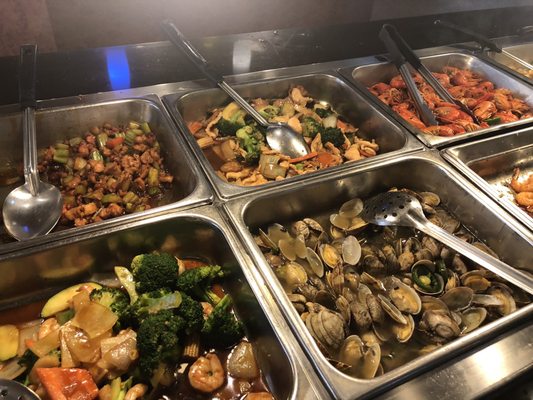 LUCKY BUFFET - 54 Photos & 39 Reviews - 2931 S Noland Rd, Independence ...