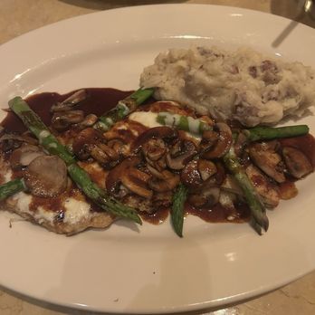 THE CHEESECAKE FACTORY - Updated March 2025 - 922 Photos & 899 Reviews ...