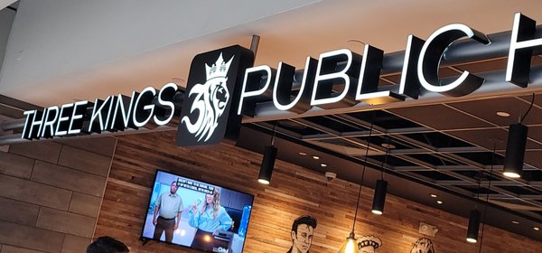 THREE KINGS PUBLIC HOUSE - Updated October 2025 - 140 Photos & 122 ...