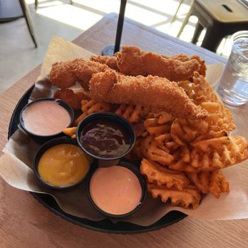 TONY TENDERONIS - Updated December 2025 - 49 Photos & 35 Reviews - 1937 ...