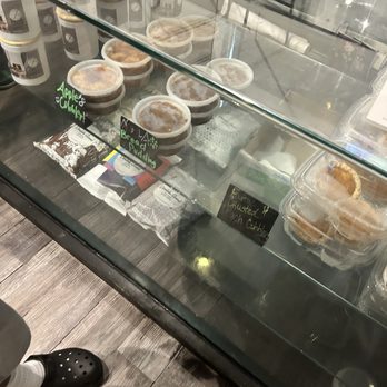 B SWEET BISTRO - Updated May 2024 - 138 Photos & 61 Reviews - 704 N ...