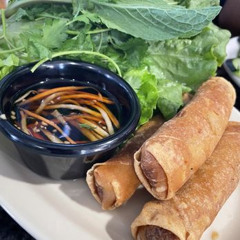 PHO 43 - Updated November 2024 - 1140 Photos & 851 Reviews - 2844 N ...