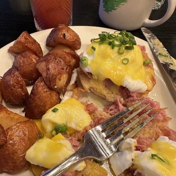 SPRUCE CAFE - Updated July 2025 - 79 Photos & 51 Reviews - 724 Pine St ...