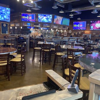SEPTEMBERS TAPROOM & EATERY - PERRIS - Updated May 2025 - 307 Photos ...