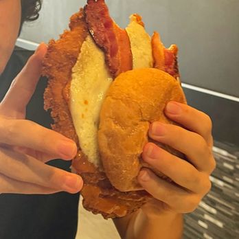CHICK N ROLL - Updated February 2025 - 346 Photos & 128 Reviews - 1426 ...