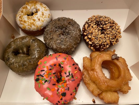 ROLLING PIN DONUTS - 593 Photos & 847 Reviews - 2153 Las Posas Rd ...