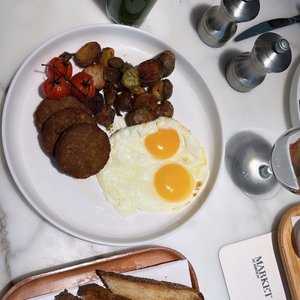 MARKET AT EDITION - 35 Photos & 13 Reviews - 500 Channelside Dr, Tampa ...