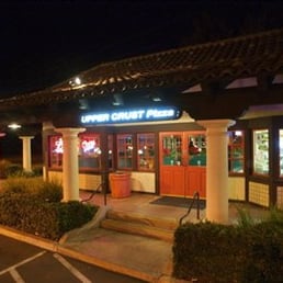 UPPER CRUST PIZZA - Updated November 2025 - 185 Photos & 379 Reviews ...