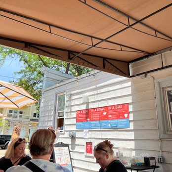 ATLAS CHICKEN SHACK - GENEVA - Updated July 2025 - 85 Photos & 209 ...