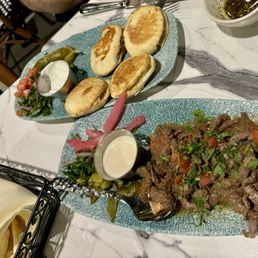 SERAY - Updated January 2026 - 206 Photos & 86 Reviews - 160 Maple Ave ...