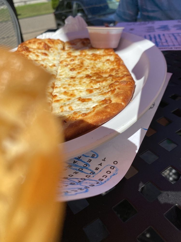 BAYVIEW BAR AND GRILL - Updated July 2024 - 20 Photos & 21 Reviews ...