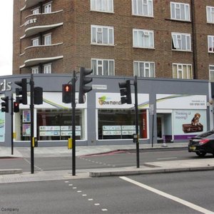 FOXTONS - Updated February 2025 - 11 Photos - 225a Chiswick High Road ...