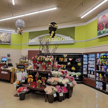 VONS - Updated July 2025 - 98 Photos & 110 Reviews - 1855 E Cochran St ...