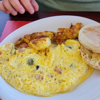 APRON CAFE - Updated June 2024 - 32 Photos & 32 Reviews - 75 Academy Dr ...