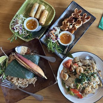 FERN THAI ON MAIN - Updated July 2024 - 1504 Photos & 679 Reviews ...