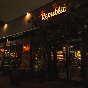 BLEND WILLIAMSBURG - Updated June 2024 - 347 Photos & 160 Reviews - 291 ...