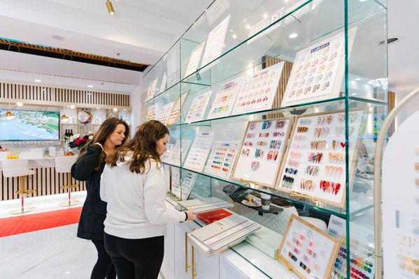 NAIL LAB - Updated October 2025 - 140 Photos & 48 Reviews - 9414 Falls ...