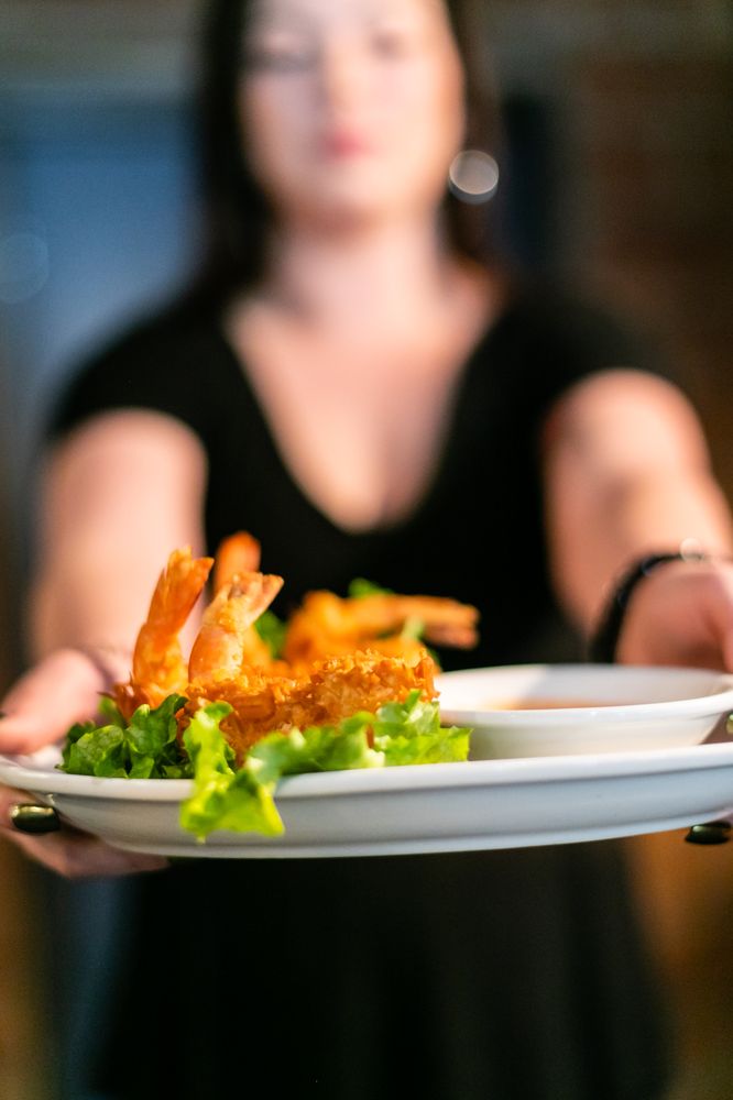 TRINITY ALPS GOLF BAR & RESTAURANT - Weaverville, California - 65 ...