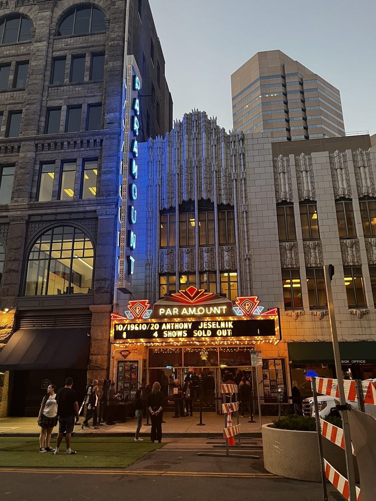 PARAMOUNT THEATRE - Updated April 2025 - 245 Photos & 187 Reviews ...