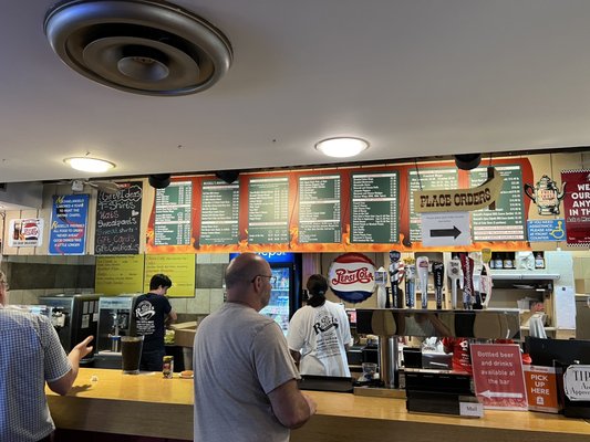 RUSSELL’S BARBECUE - Updated December 2025 - 280 Photos & 557 Reviews ...