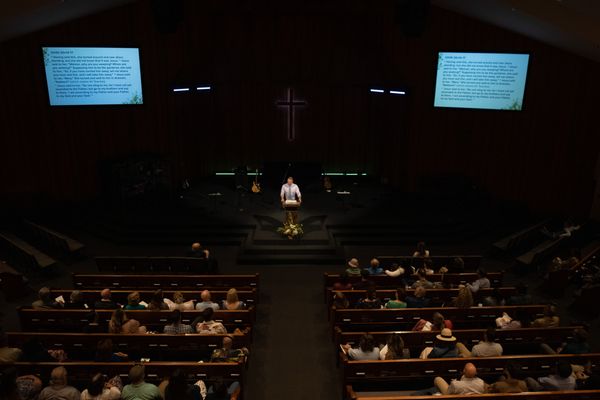 VALLEY COMMUNITY CHURCH - Updated May 2026 - 29 Photos - 4455 Del Valle ...