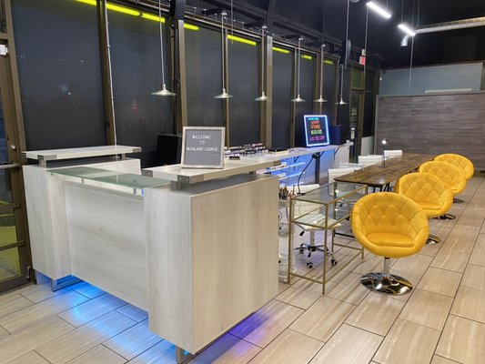 HIGHLAND LOUNGE - Updated August 2025 - 1506 E Fm 700, Big Spring ...