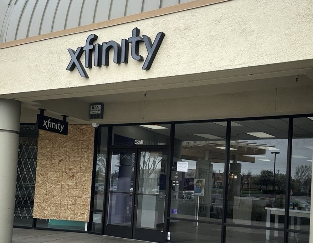 XFINITY STORE BY COMCAST - Updated December 2025 - 36 Reviews - 3251 ...