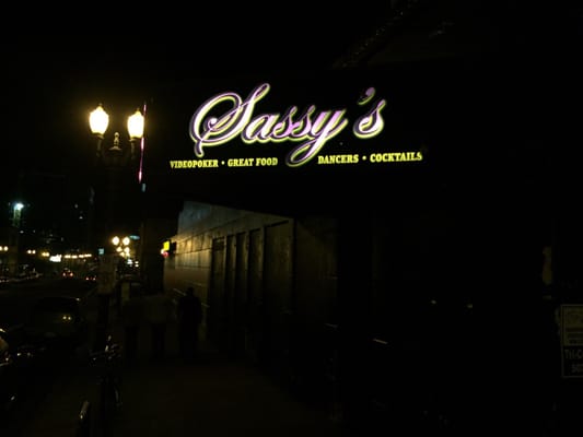 SASSY’S BAR & GRILL - Updated January 2026 - 10 Photos & 157 Reviews ...