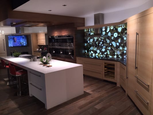 BUILDERS SOURCE APPLIANCE GALLERY - Updated December 2025 - 48 Reviews ...