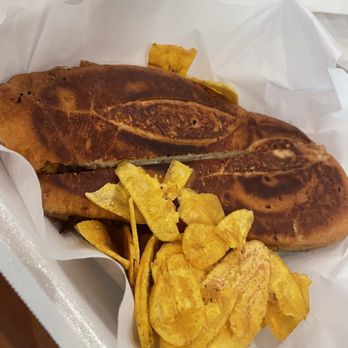 THE GUAVA TREE CUBAN CAFE & CANTINA - Updated August 2025 - 173 Photos ...