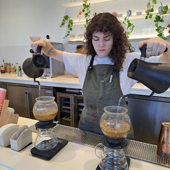 HEIRLOOM BREWSHOP - Updated December 2025 - 488 Photos & 219 Reviews ...