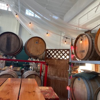 CALAPOOIA BREWING COMPANY - Updated June 2025 - 155 Photos & 258 ...