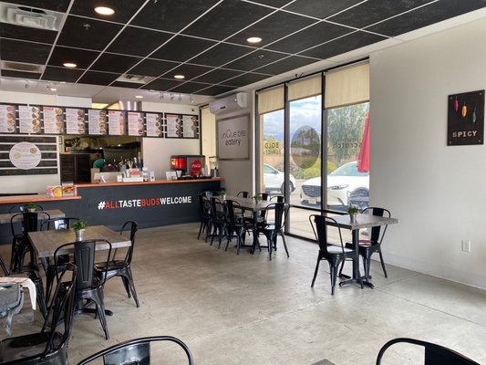 UNIQUE BITE EATERY - Comfort Food in Indio, California at 82900 Ave 42 ...