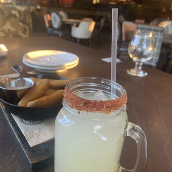 DIERKS BENTLEY’S WHISKEY ROW GILBERT - Updated June 2025 - 817 Photos ...