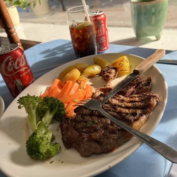 CAPRINI RESTAURANT - Updated October 2025 - 17 Photos & 29 Reviews - 77 ...