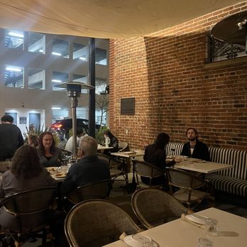 DOS BESOS - Updated April 2025 - 824 Photos & 347 Reviews - 99 Union St ...