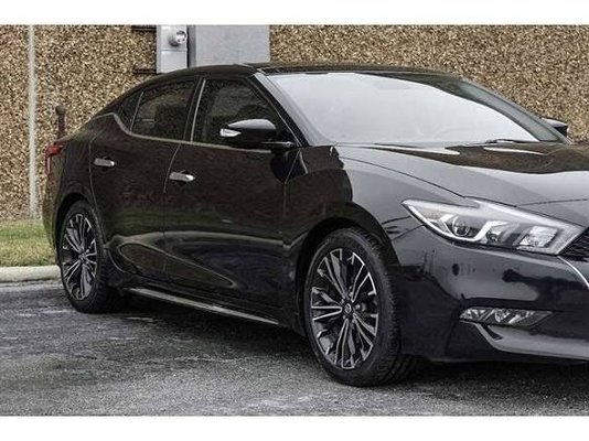 CARZ USA - Updated October 2025 - 10 Photos - 10901 Composite Dr ...