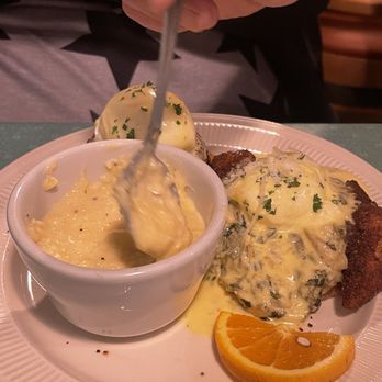 CRAZY PIG SOUTHERN KITCHEN - Updated August 2024 - 231 Photos & 220 ...