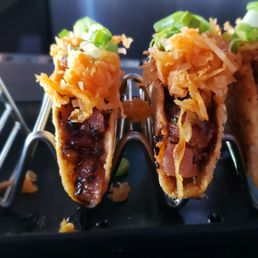 WAREHOUSE KITCHEN + SPORTS BAR - Updated July 2025 - 203 Photos & 293 ...