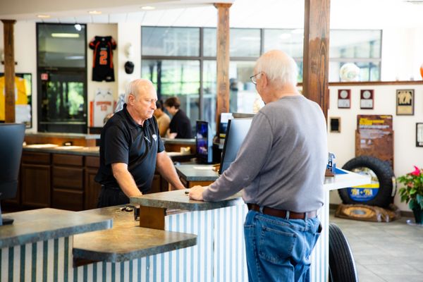 MATLOCK TIRE SERVICE - Updated December 2025 - 52 Photos & 32 Reviews ...