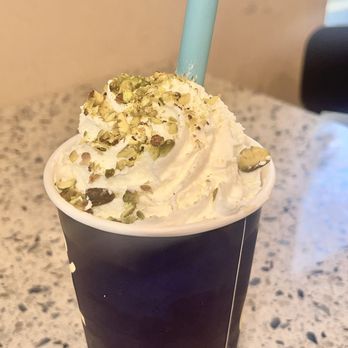 BOBBY’S BURGERS BY BOBBY FLAY - Updated April 2025 - 194 Photos & 124 ...